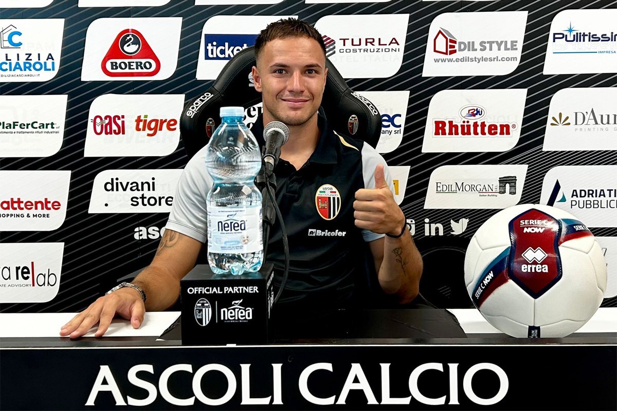 Ascoli, si presenta Mattia Tirelli: "Mi vedo più come una seconda punta, a cui piace fare gol ...