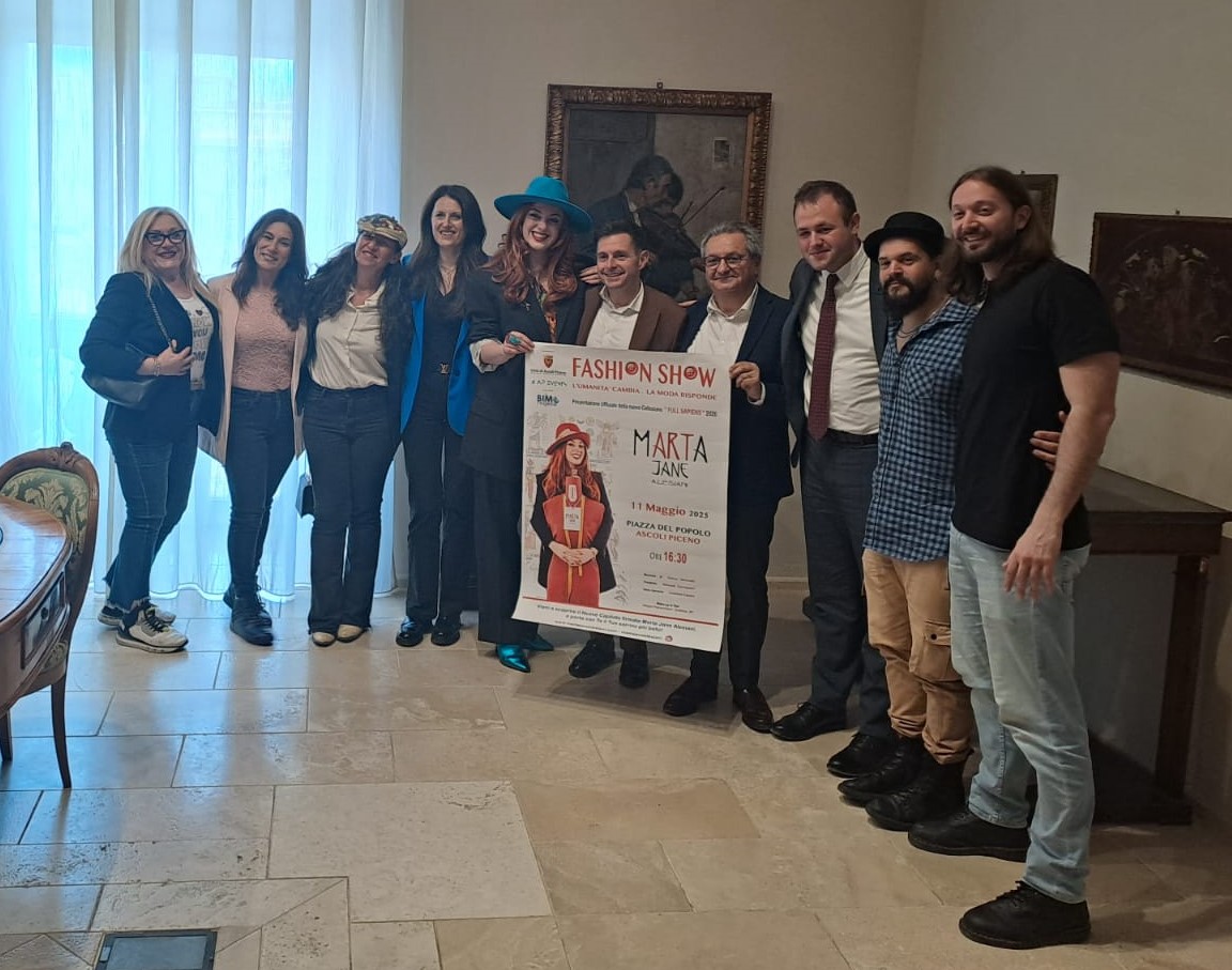 "Fashion Show", sfilata di moda a cura di Marta Jane Alesiani ad Ascoli ...